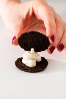 EASY Homemade Oreos - Homemade Oreo Cookies Recipe