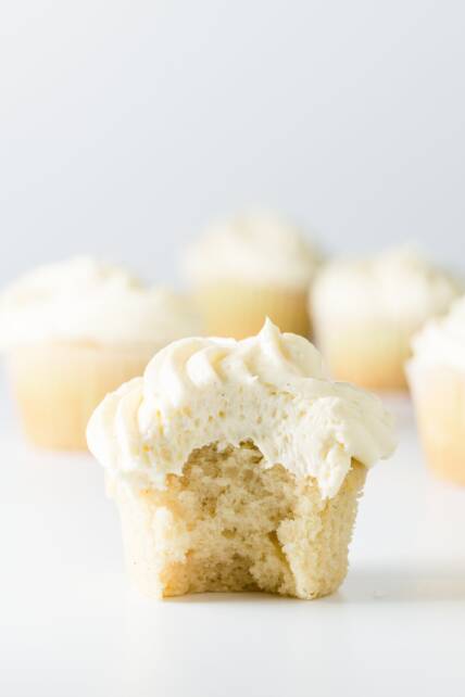 Best Vanilla Cupcakes Recipe - Step-by-Step Instructions and Video