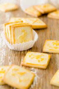 Homemade Chessmen Cookies Recipe - Cupcake Project