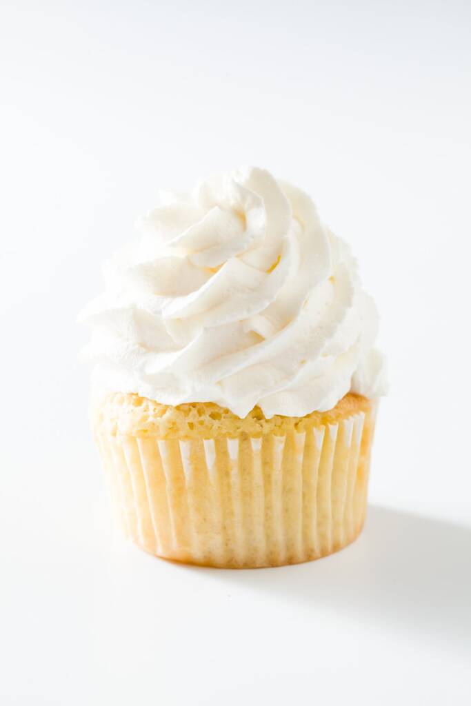 French Chantilly Cream (Crème Chantilly) - Cupcake Project