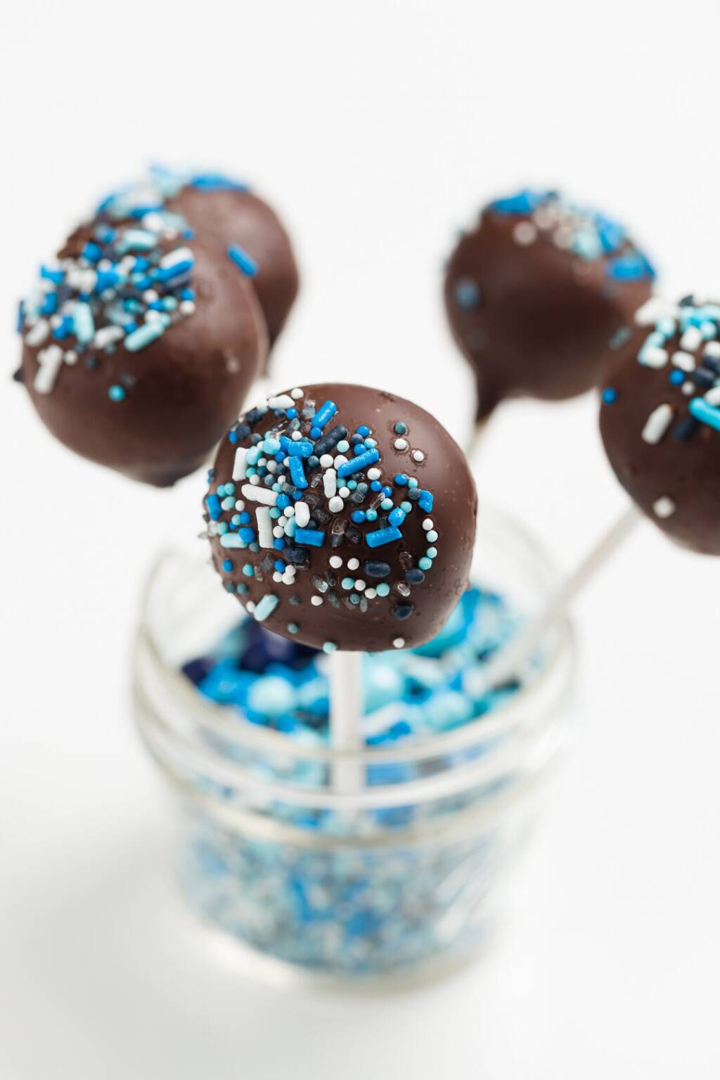 How to Make Cake Truffles - Cupcake Project