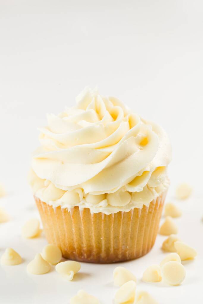 White Chocolate Cupcakes - Cupcake Project