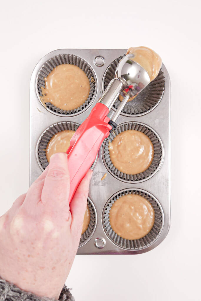 Mudslide Cupcakes with Baileys Frosting - Cupcake Project